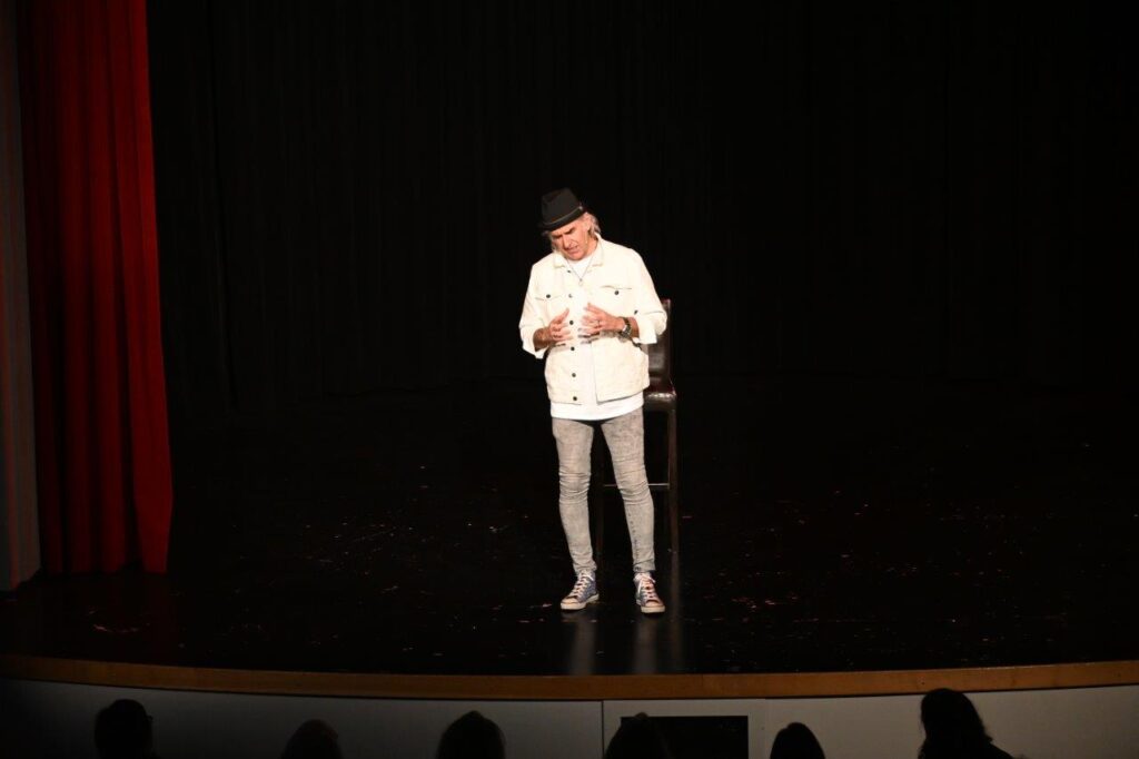 Ehrliches Schweizer Kabarett - Dr. med. Marco Caimi | Coaching Caimi